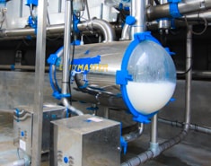 奶牛转盘式挤奶机 - Dairymaster